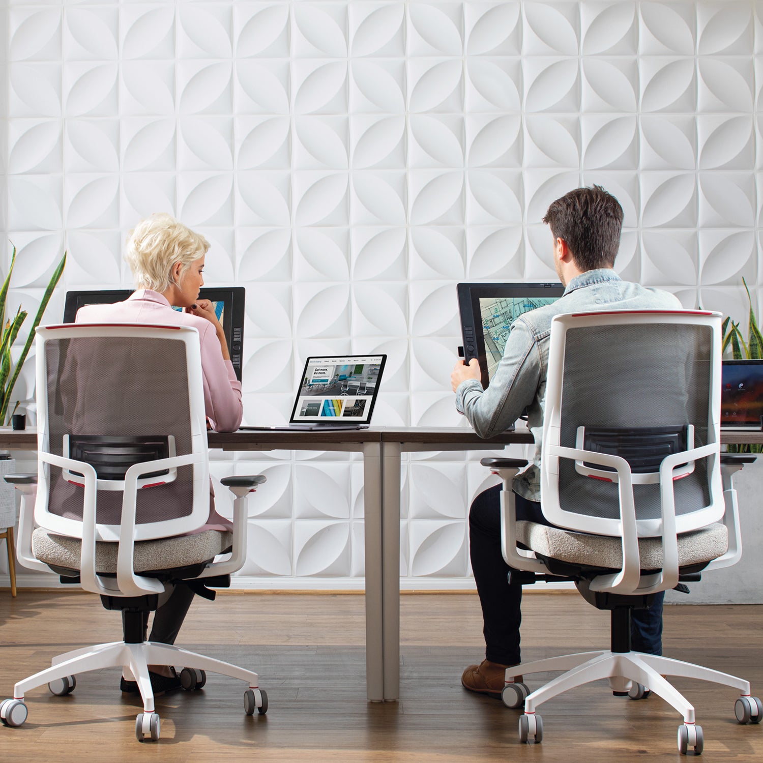 Zori Flip Tables by Enwork - Innovative Design for Modern Spaces ...